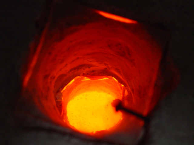 Homemade electric melting furnace