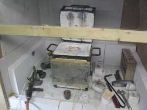 Homemade electric melting furnace